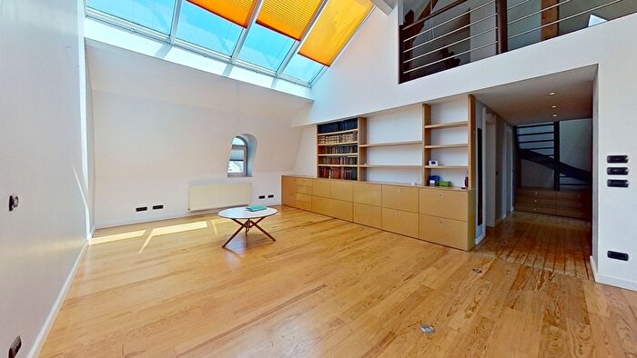 Appartement à vendre - Thionville, Beauregard - 6 pièces - 4 chambres