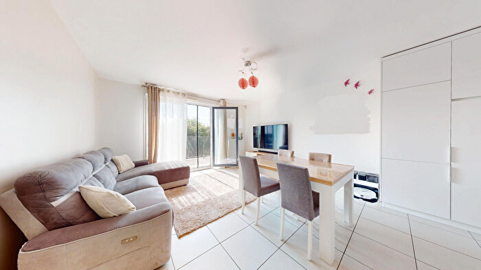 Bois-d'Arcy, Les Langots, La Croix Bonnet, Forêt Domaniale : Appartement 3 pièces à vendre