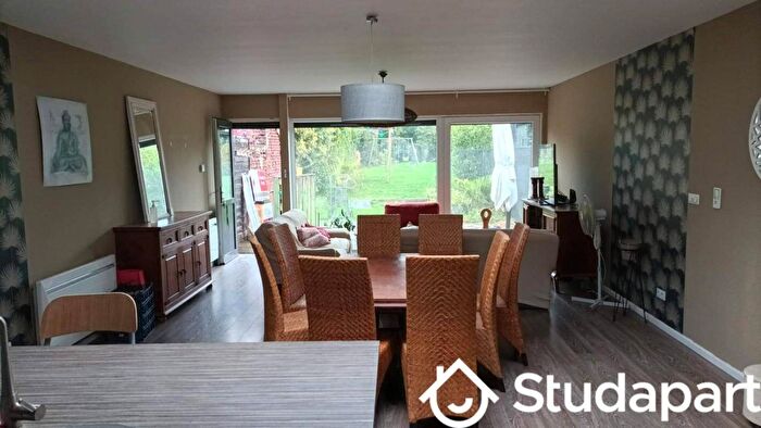 Appartement à louer - Nungesser-La Briquette-Faubourg de Cambrai, Valenciennes - 1 pièce - 1 chambre