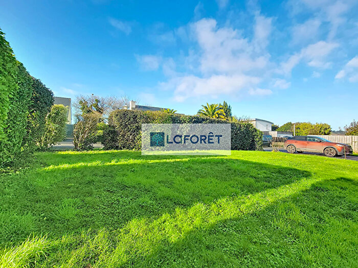 Maison à louer - Locmaria-Plouzané - 6 pièces - 4 chambres