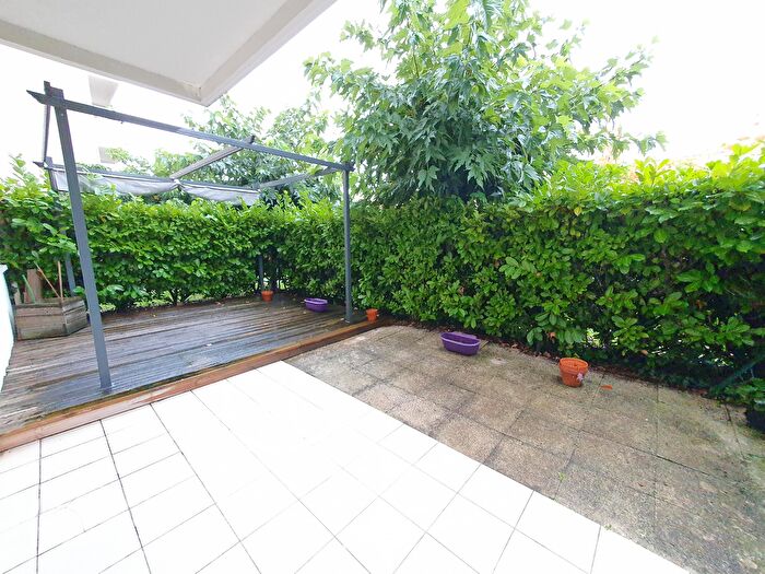 Appartement à louer - Cenon, Cavaillès - 3 pièces - 1 chambre