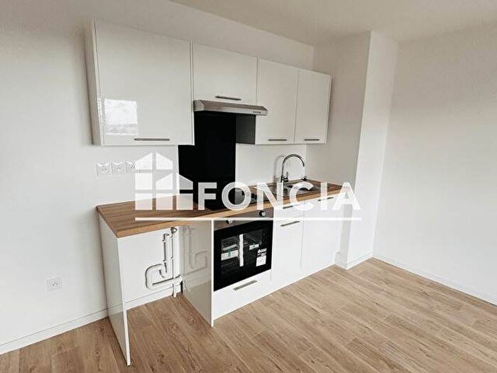 Appartement à louer - Cheminots-Acacias-Faubourg de Lille, Valenciennes - 2 pièces - 1 chambre