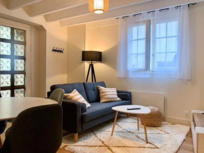 Appartement 2 pièces à Henri Sellier-Aujonnière, Vierzon, à louer