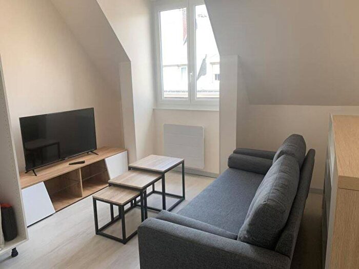 Abbeville : Appartement 1 pièce à louer
