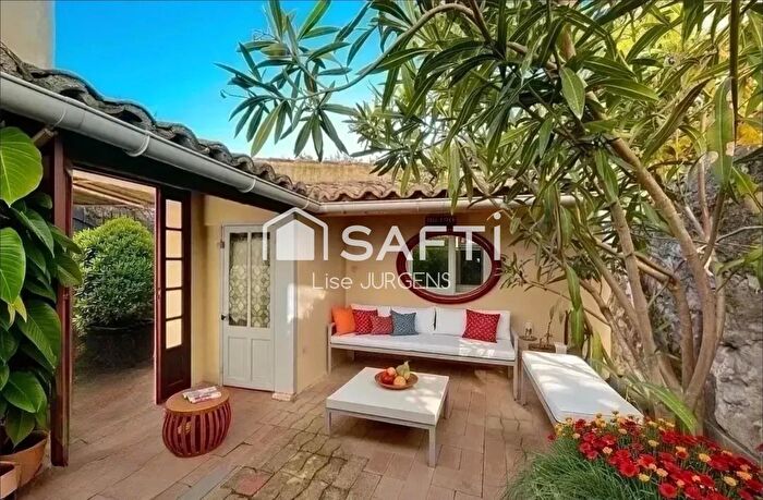 Maison à vendre - Saint-Didier - 7 pièces - 5 chambres