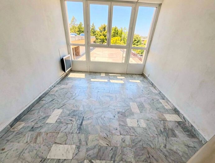 Appartement à louer - Montolivet, Marseille ème arrondissement - 3 pièces - 2 chambres