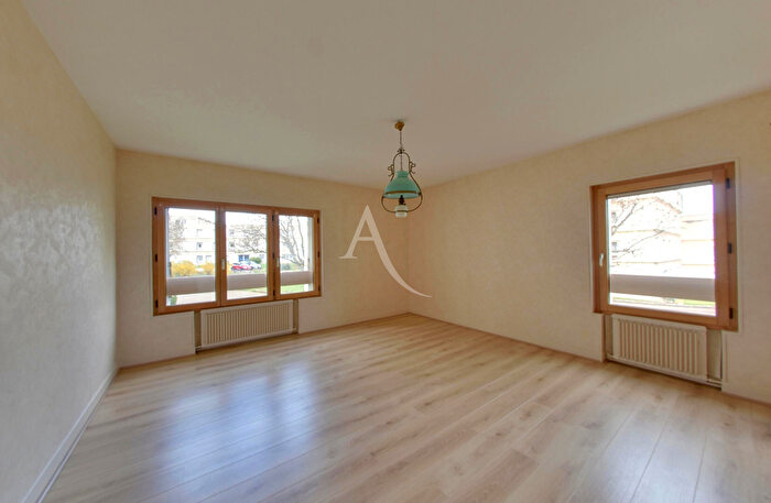 Appartement à vendre - Auxerre, Saint-Siméon - 5 pièces - 3 chambres