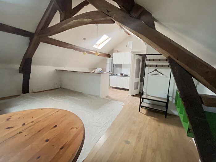 Appartement à louer - Marines - 1 pièce - 1 chambre