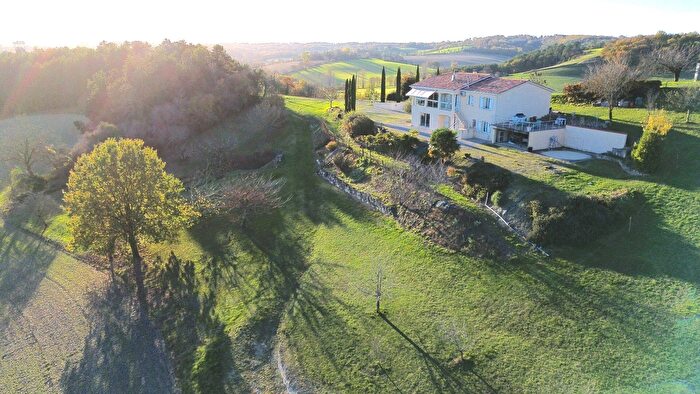 Maison 6 pièces à Gurat, à vendre