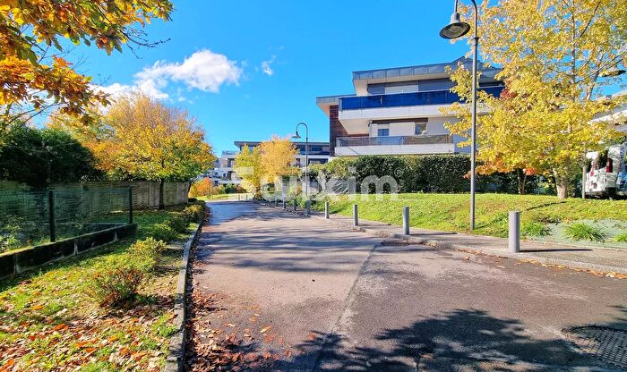 Appartement à vendre - Vétraz-Monthoux - 4 pièces - 3 chambres