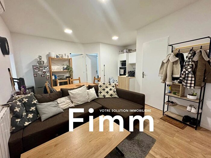 Appartement à louer - Pélussin - 3 pièces - 1 chambre