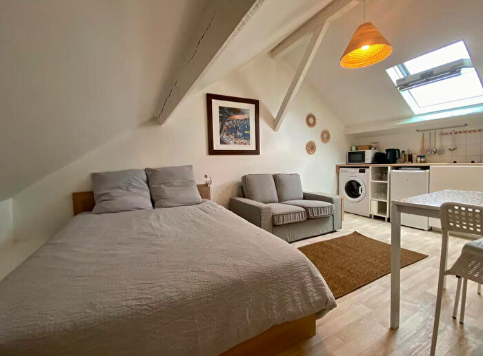 Appartement 1 pièce à Orléans, Dunois, Châteaudun, à louer