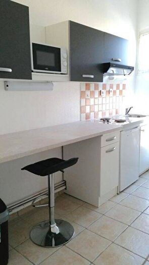 Appartement 1 pièce à louer à Bouquet, Brive-la-Gaillarde