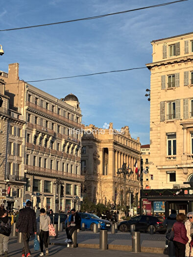 Appartement à vendre - Marseille e , Cinq Avenues - 5 pièces - 3 chambres