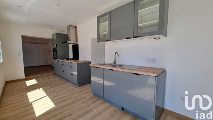 Maison à vendre - Saint-Yrieix-sur-Charente - 6 pièces - 4 chambres