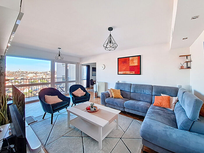 Appartement à vendre - Cachan, Coteau - 5 pièces - 3 chambres