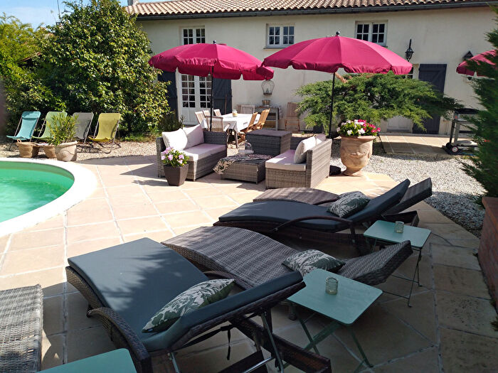 Maison à vendre - Arsac - 14 pièces - 8 chambres