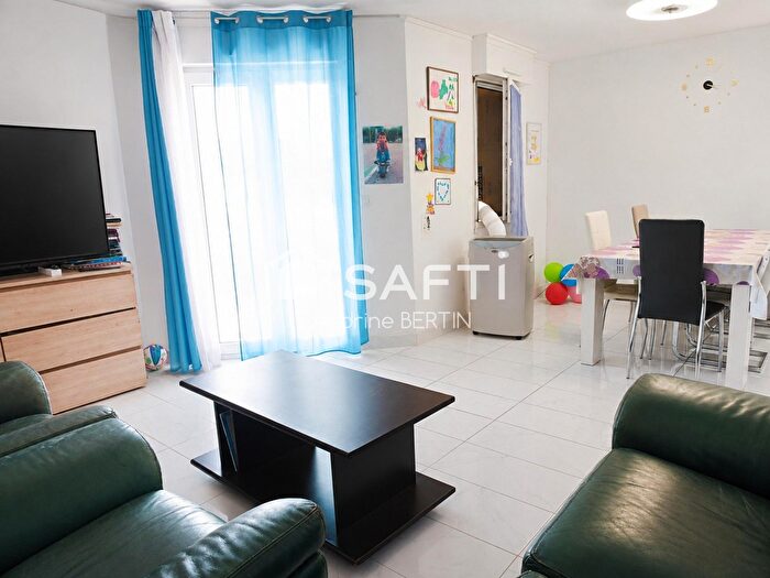 Maison 6 pièces à vendre à Saint-Paul-de-Varax