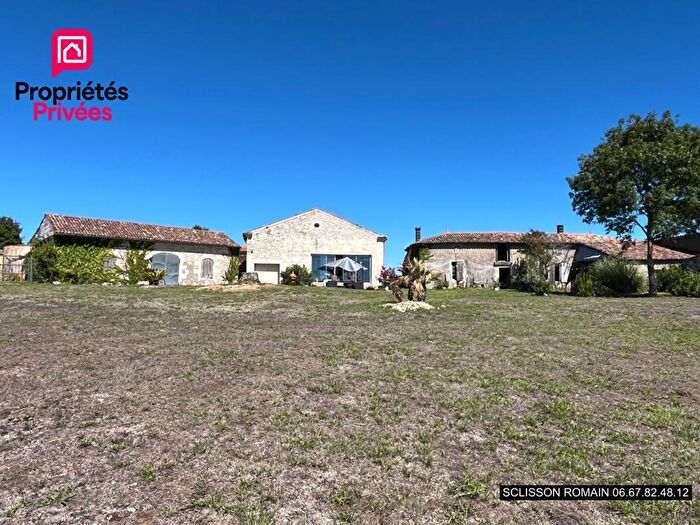 Maison 9 pièces à vendre - Mortagne-sur-Gironde