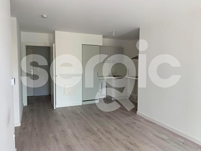 Appartement à louer - Villeneuve-dAscq, Résidence Triolo - 3 pièces - 2 chambres