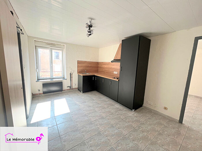 Fontaine-lès-Luxeuil : Appartement 2 pièces à louer