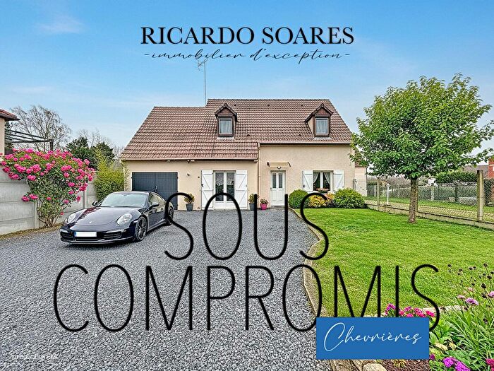 Maison à vendre - Chevrières - 5 pièces - 4 chambres