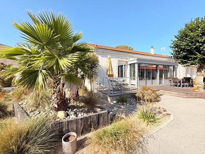 Maison 5 pièces à vendre à Surgères