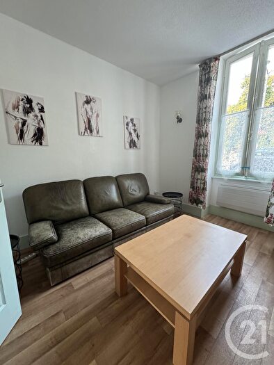 Néris-les-Bains : Appartement 3 pièces à louer