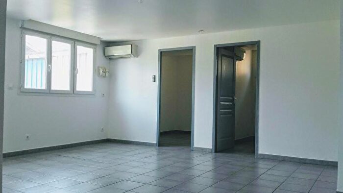 Décines-Charpieu, Berthaudière - Appartement 3 pièces à louer