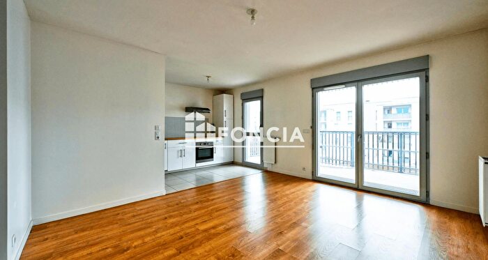 Appartement à vendre - Cergy, Axe Majeur, Horloge - 3 pièces - 2 chambres