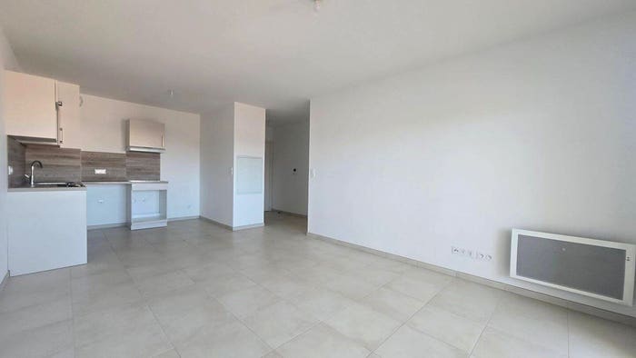 Appartement 3 pièces à louer à Extension Années -, Brignoles