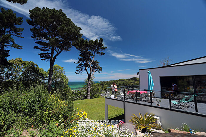 Maison à vendre - Louannec - 7 pièces - 5 chambres