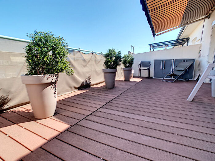 Appartement à louer - Valence, Grand Charran - 2 pièces - 1 chambre