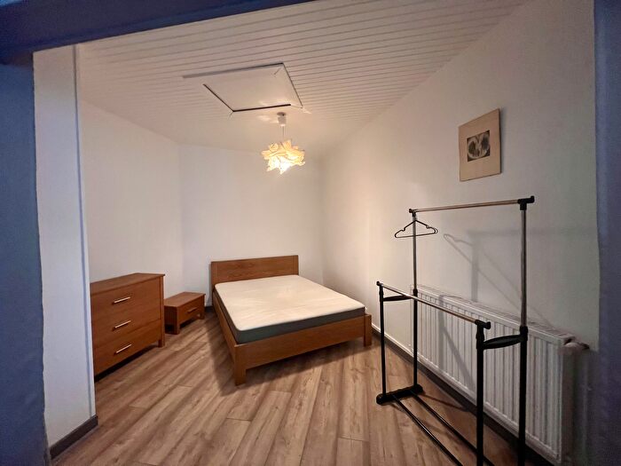 Appartement à louer - Épinal, Rive droite - 2 pièces - 1 chambre