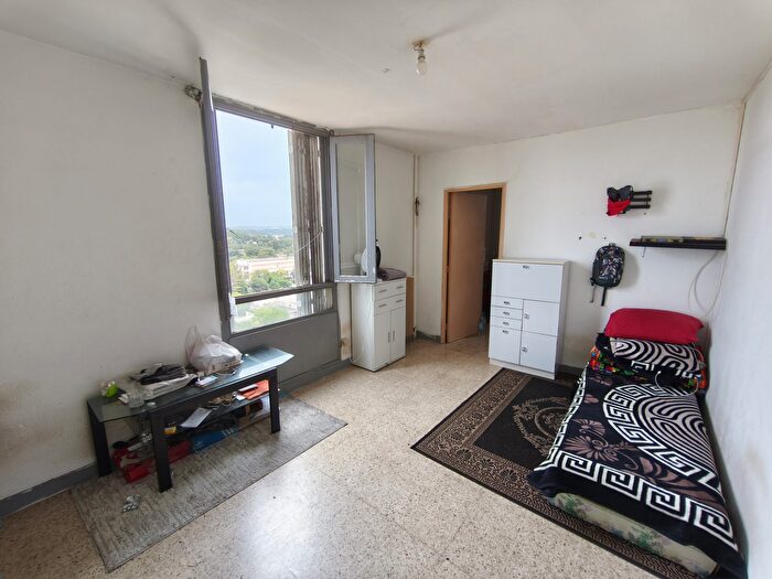 Nîmes, Poètes - Appartement 1 pièce à vendre