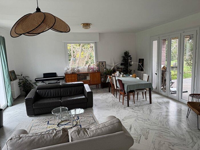 Maison à louer - Saint-Simon, Toulouse - 6 pièces - 4 chambres