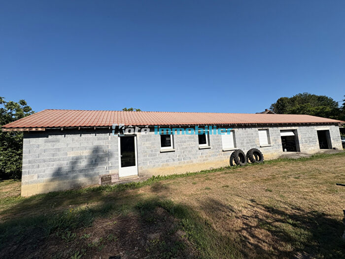 Maison 1 pièce à vendre à Aubarède