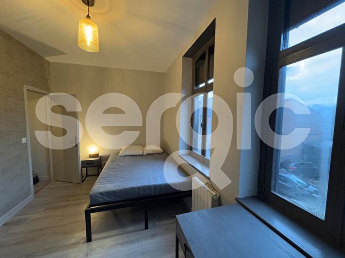 Appartement à louer - Lille, Fives - 5 pièces - 1 chambre