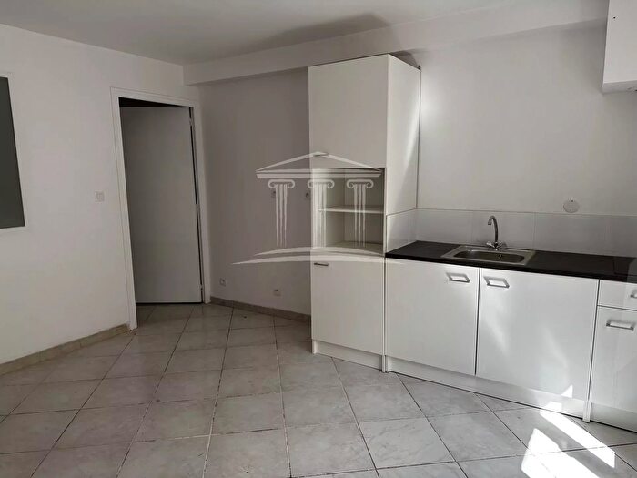 Appartement 2 pièces à louer à Sorgues, Centre-ville