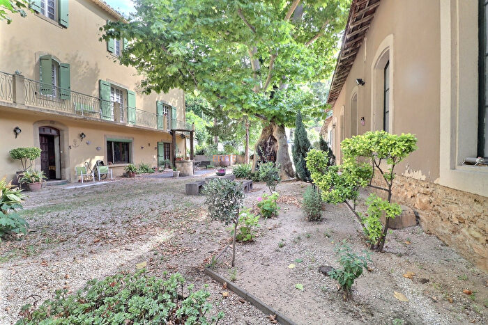 Maison 9 pièces à vendre à Saint-Chamas