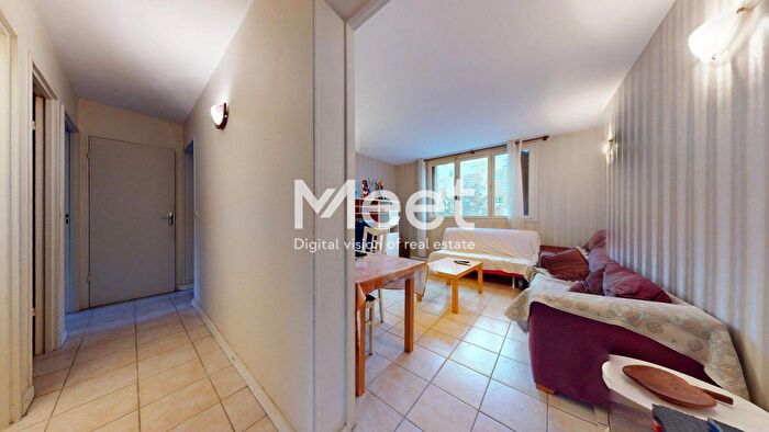 Appartement à vendre - Vitry-sur-Seine, Commune de Paris, Clos Langlois - 3 pièces - 2 chambres