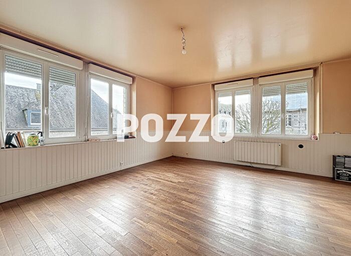 Saint-Hilaire-du-Harcouët - Appartement 5 pièces à vendre