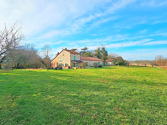 Maison à vendre - Saint-Vite - 6 pièces - 4 chambres