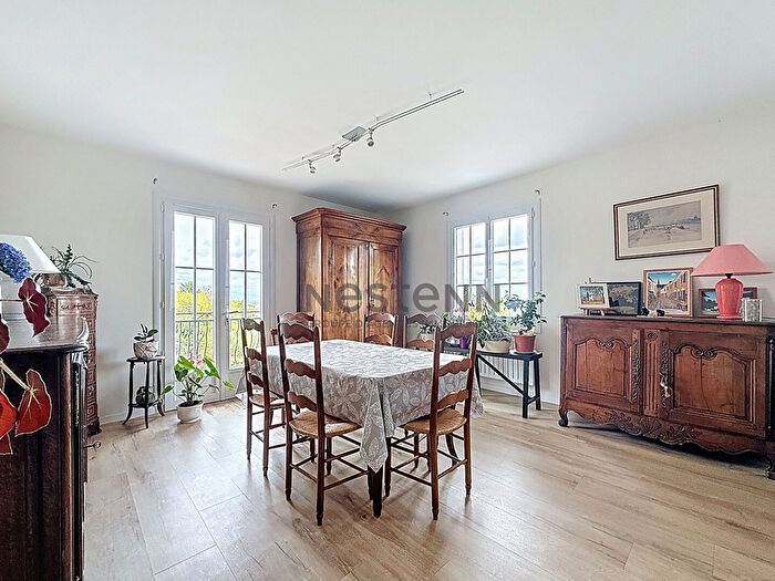 Maison à vendre - Saint-Aubin-de-Luigné - 8 pièces - 6 chambres