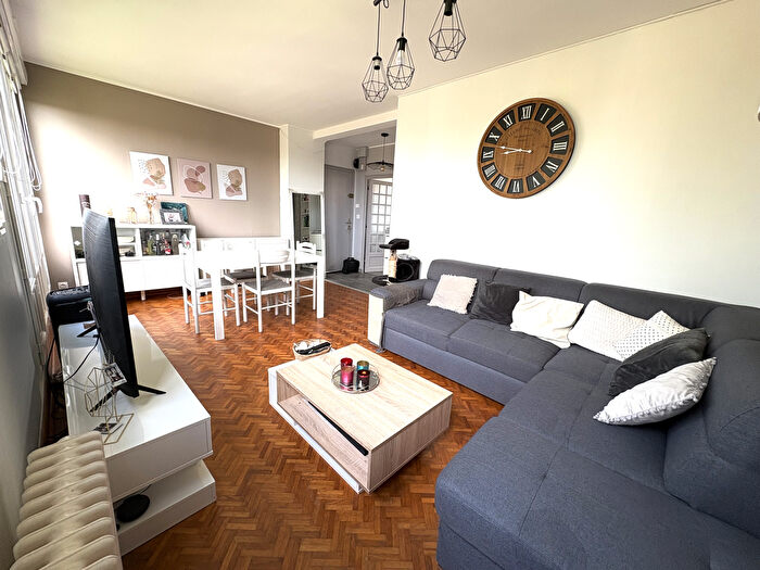 Appartement à vendre - Le Mans, Bellevue - 4 pièces - 2 chambres