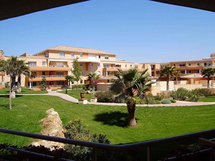 Ancien Hôpital, Béziers : Appartement 4 pièces à louer
