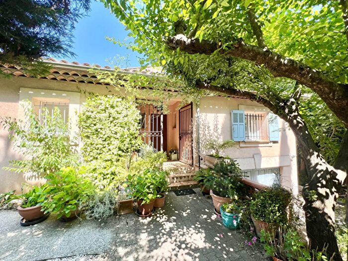 Maison 4 pièces à vendre - Brignoles, Centre-ville, Vieille ville