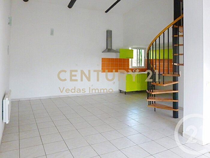 Appartement à louer - Villeneuve-lès-Maguelone - 3 pièces - 1 chambre