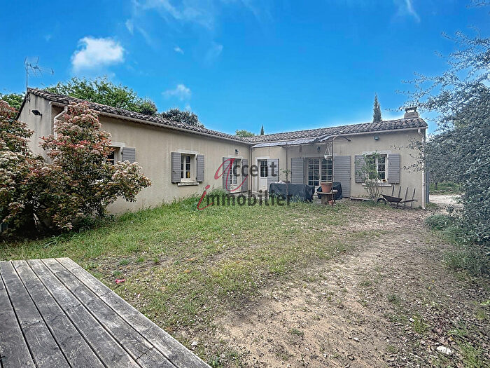 Maison à vendre - Robion - 4 pièces - 3 chambres