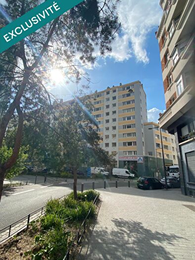 Appartement 1 pièce à vendre - Lille, Centre-ville, Euralille